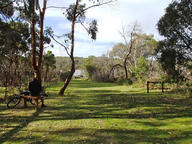 Lysterfield Park - Walking Maps